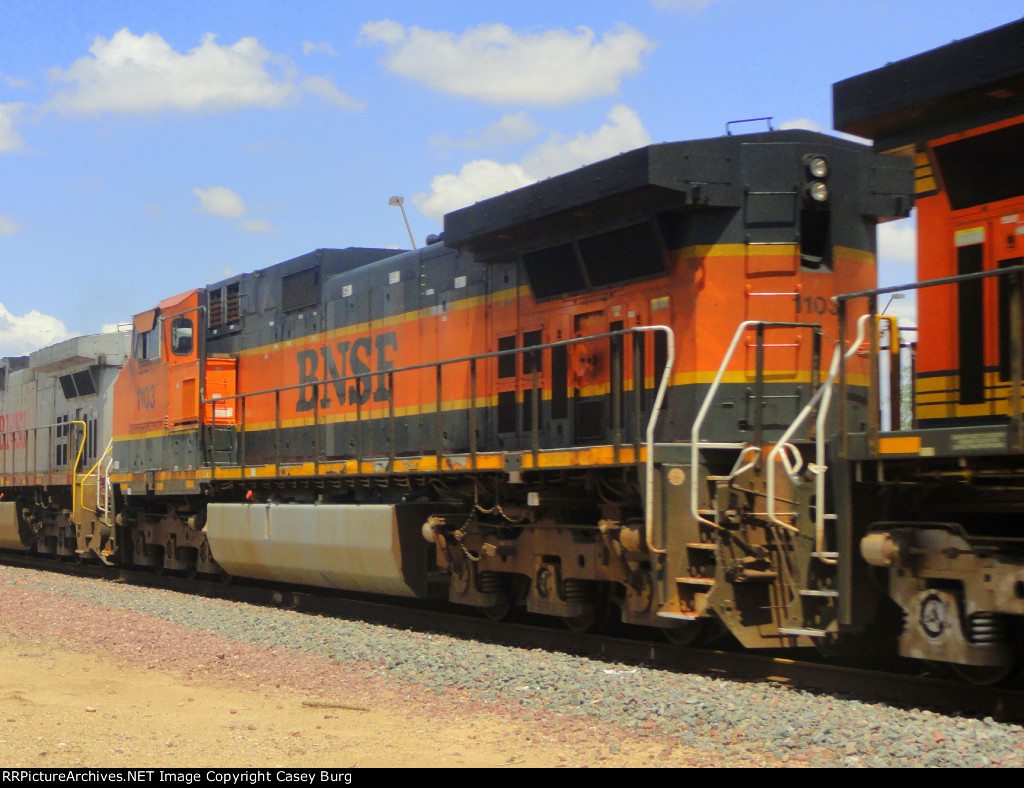 BNSF 1103